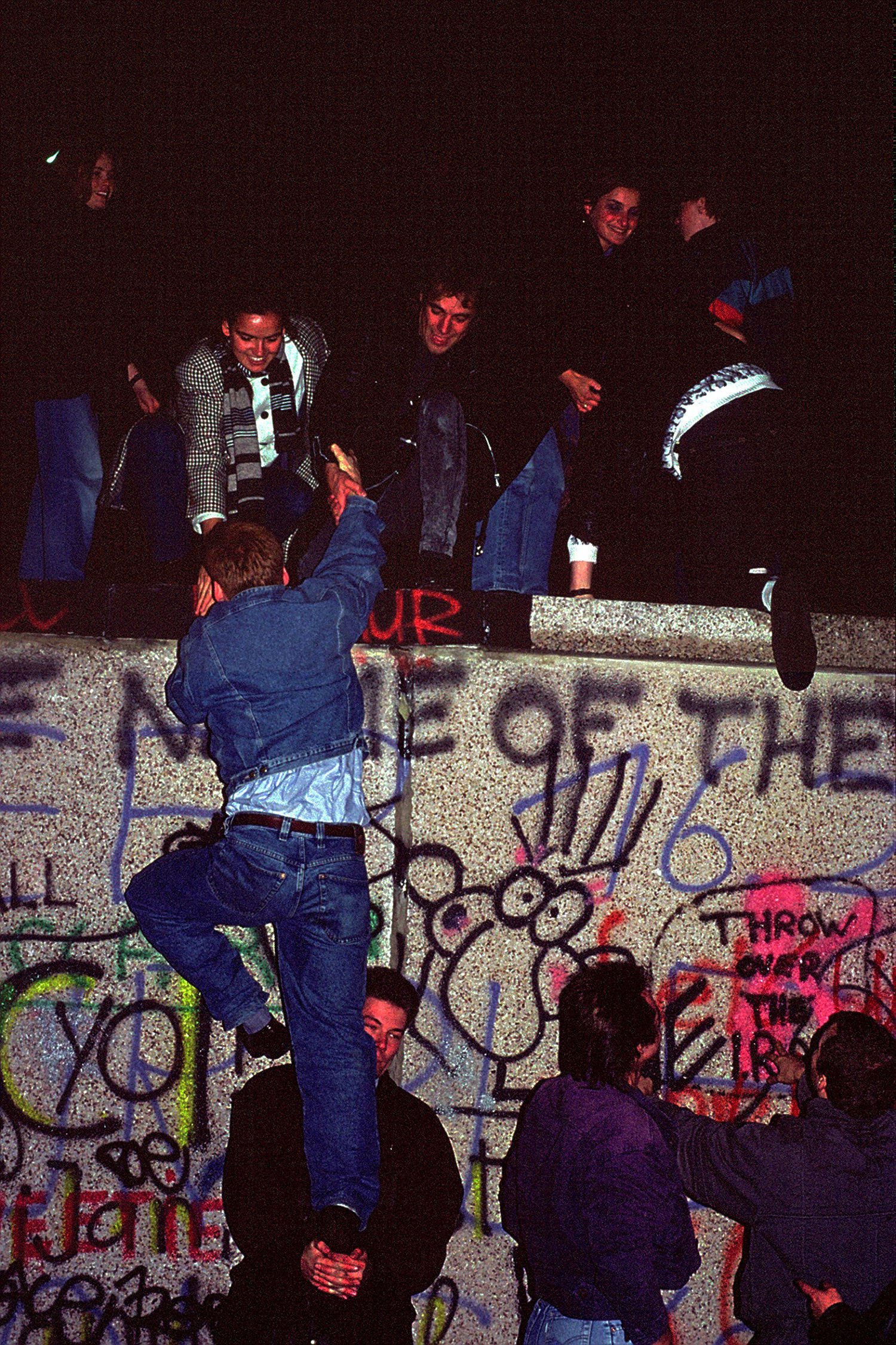 Gone but not forgotten: the Berlin Wall 30 years after it fell – Cyprus ...